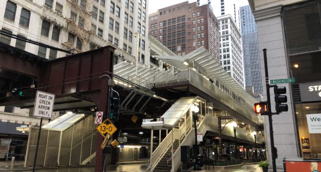Chicago L train stop- completely empty – Scene On The Street